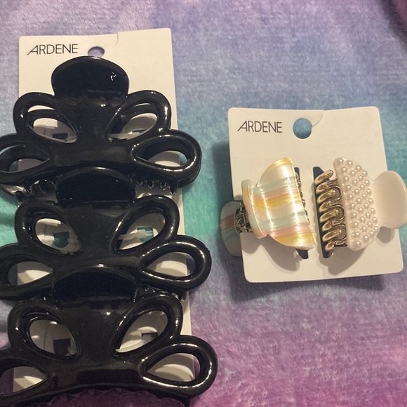 Ardene | Accessories | Nwtardene Womens Black Loop Clips And Fancy Gold ...